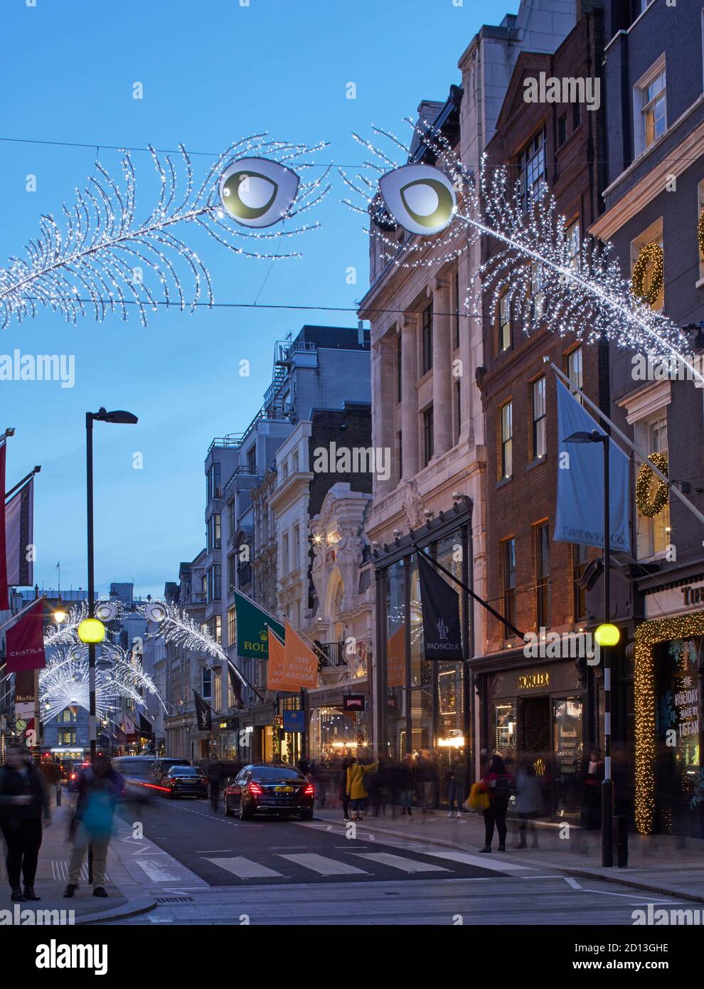 Upmarket shops hi-res stock photography and images - Alamy