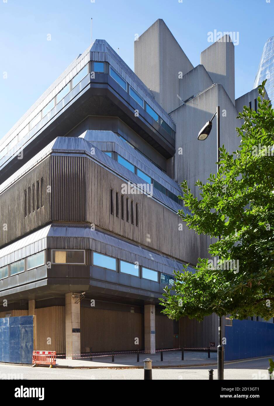 Sampson House (1976) designed by Fitzroy Robinson (demolished 2019 ...