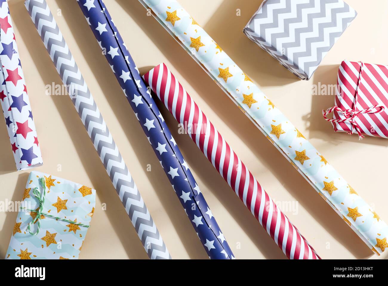 Christmas wrapping and roll hi-res stock photography and images - Alamy