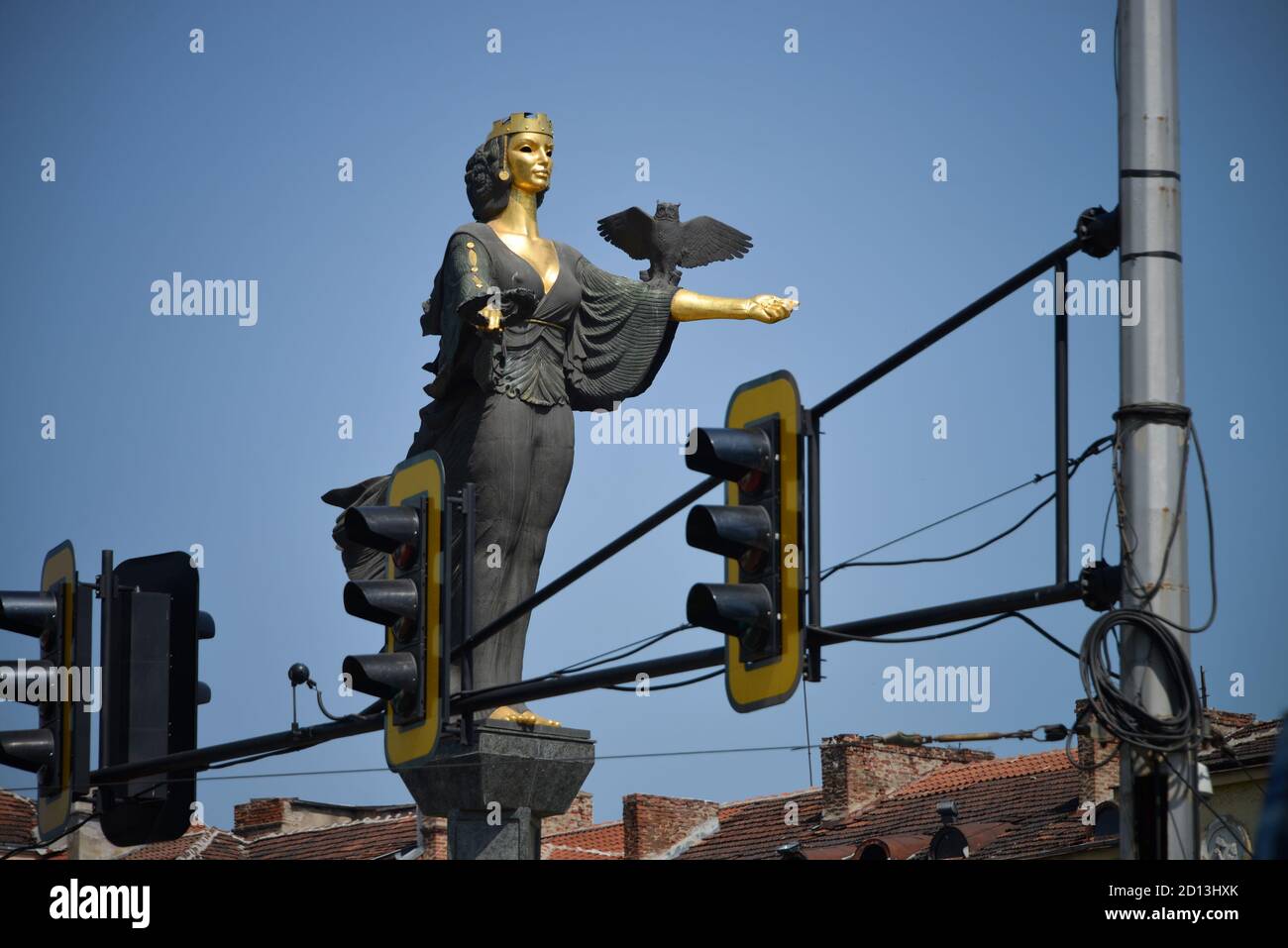 Statue of the „saints Sofia“, Sofia, Bulgaria, Statue der „Heiligen ...