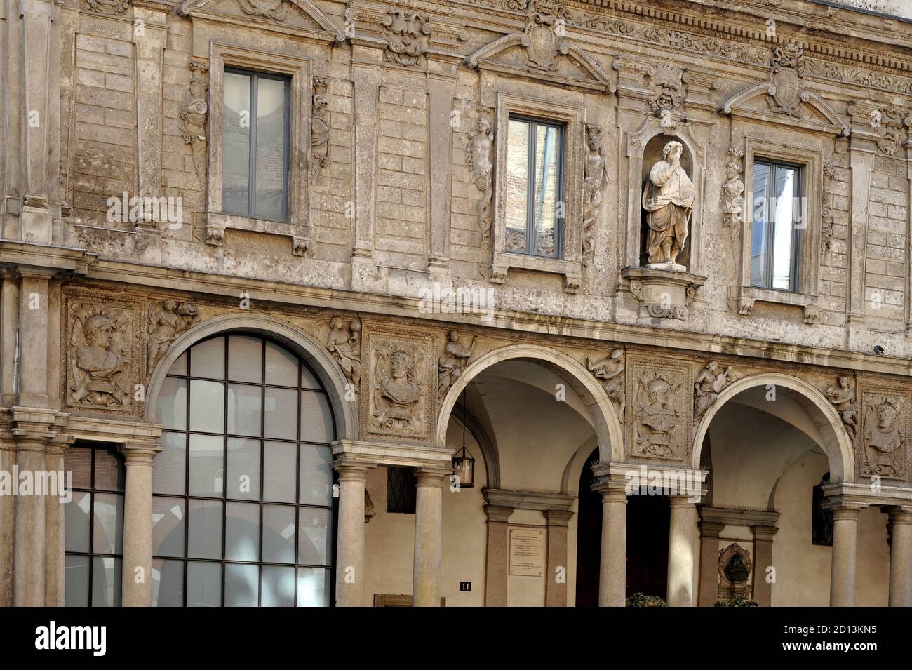 Milan, (Italy), the medieval Merchants Square (Piazza Mercanti) in the ...