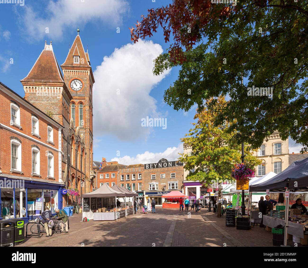 England berkshire newbury town hall hi-res stock photography and images ...