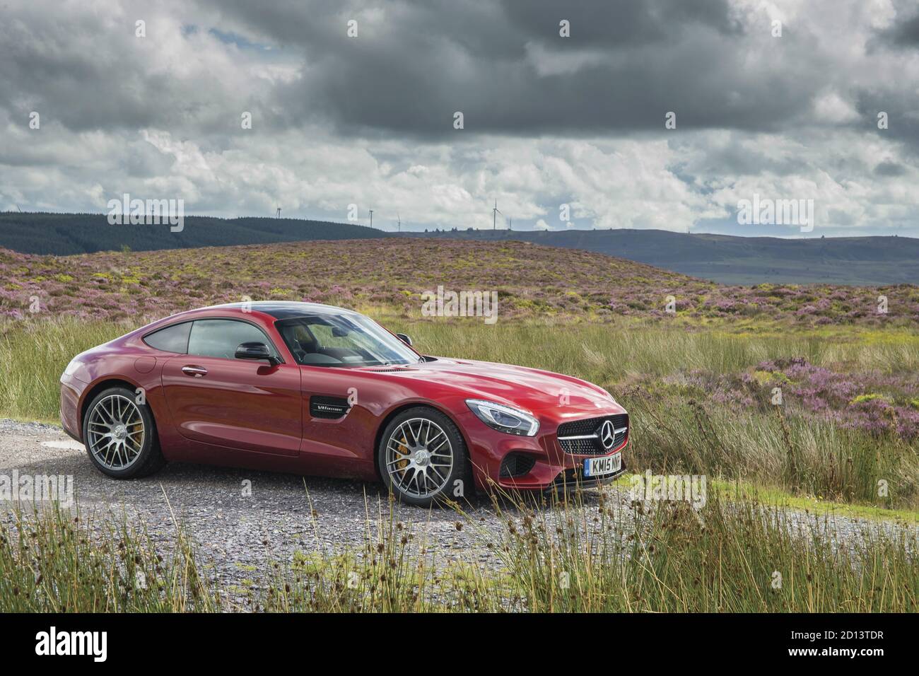 Mercedes amg side profile hi-res stock photography and images - Alamy