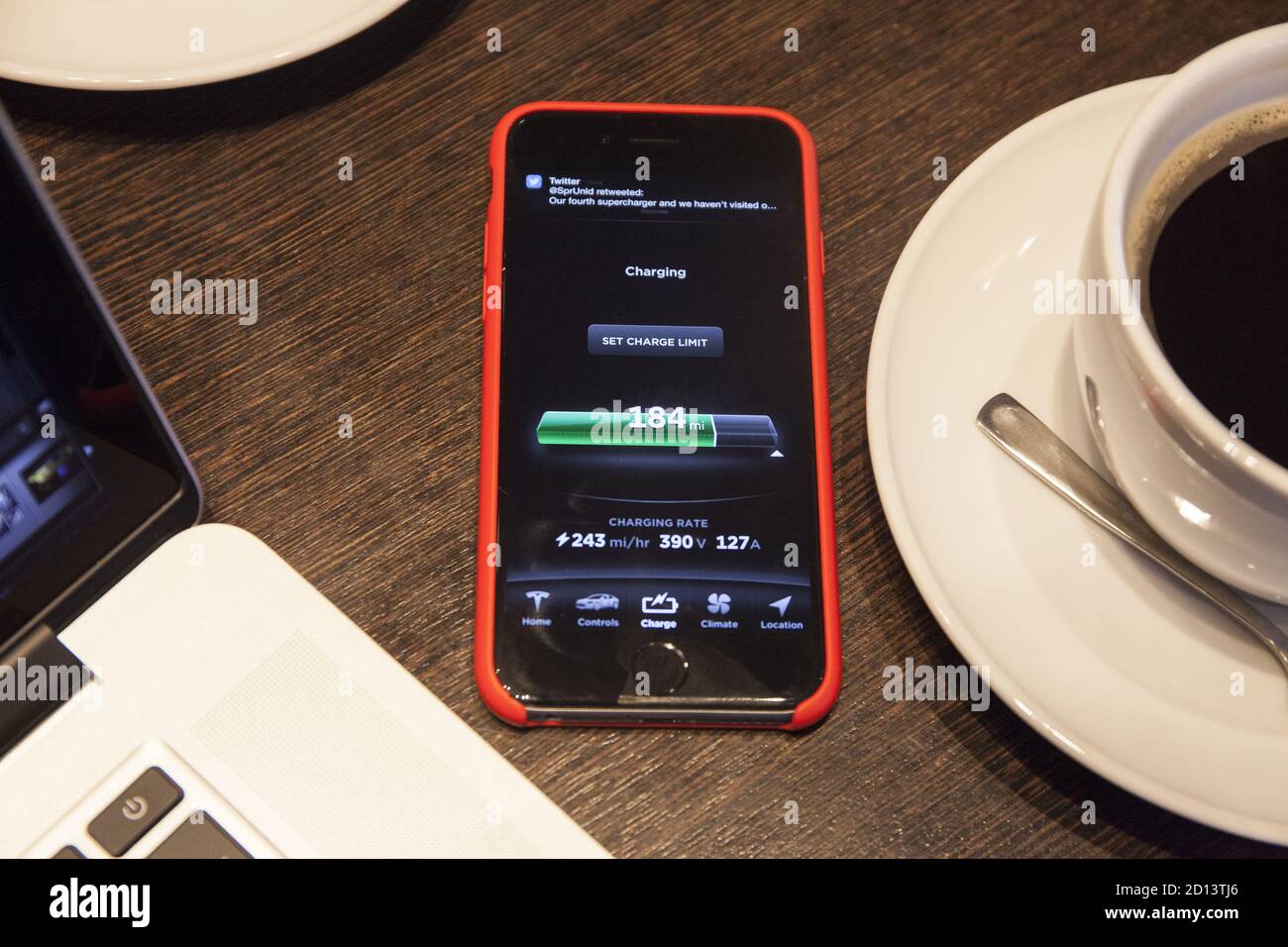 Tesla App, charging Tesla Model S using the Supercharger network ...