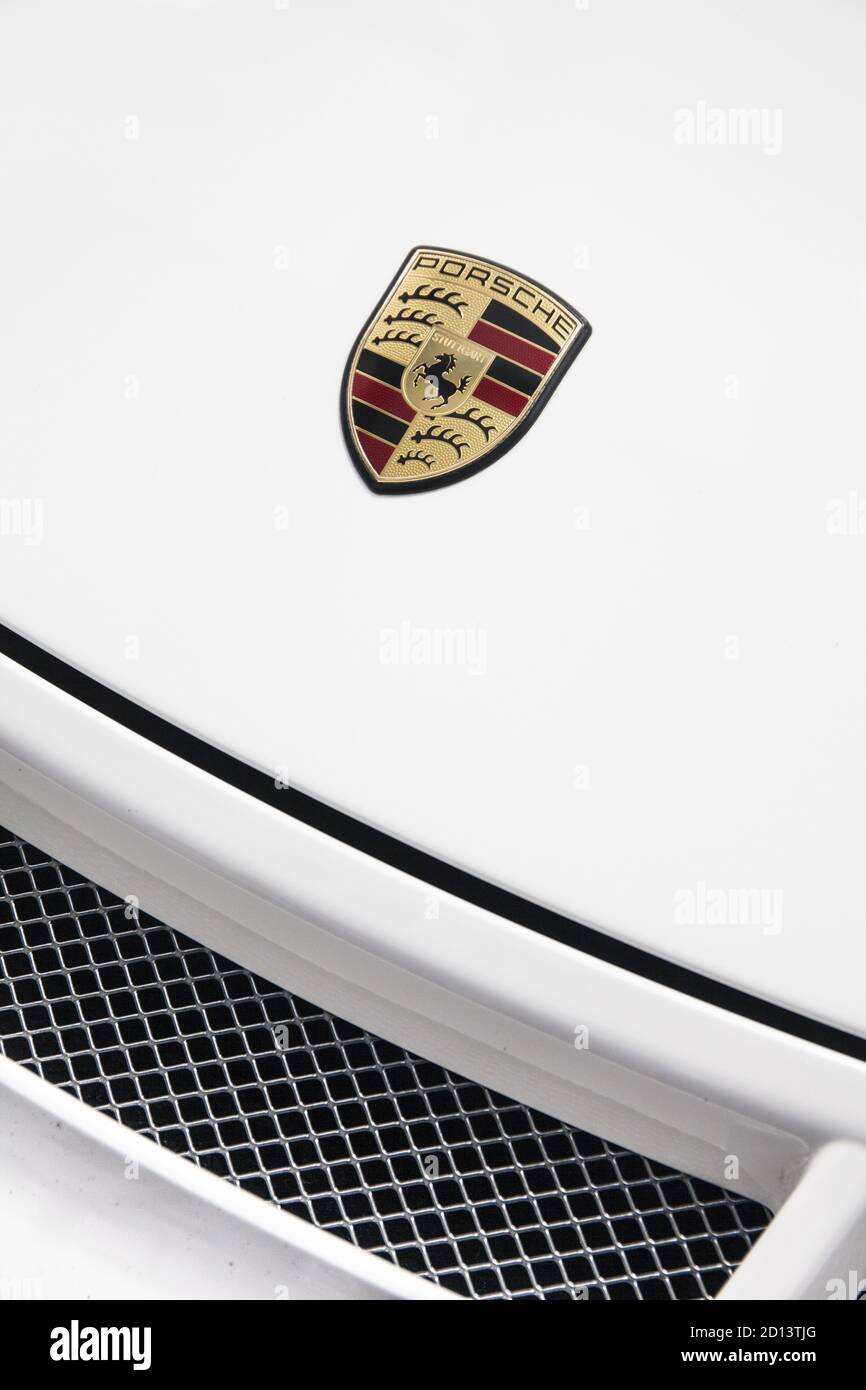 Static porsche hi-res stock photography and images - Alamy