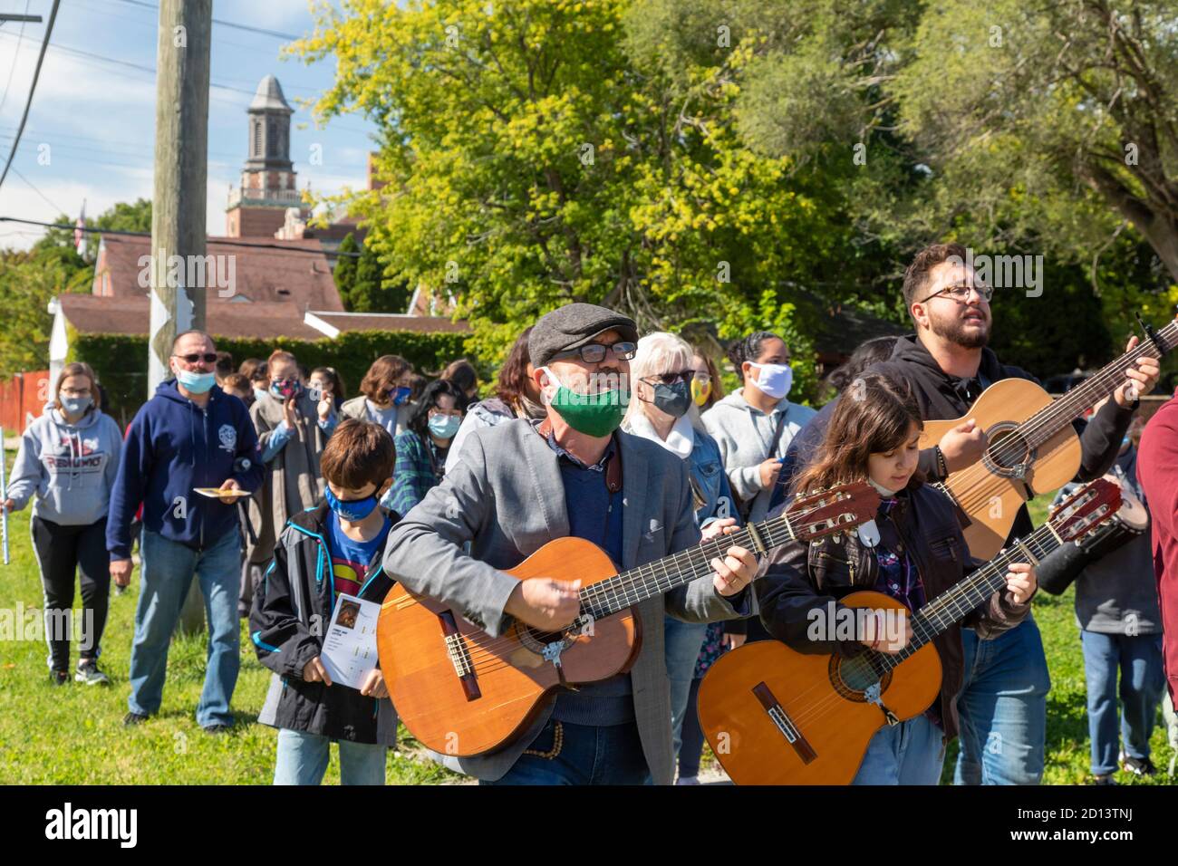Detroit, Michigan - Missionaries with the Neocatechumenal Way lead a ...