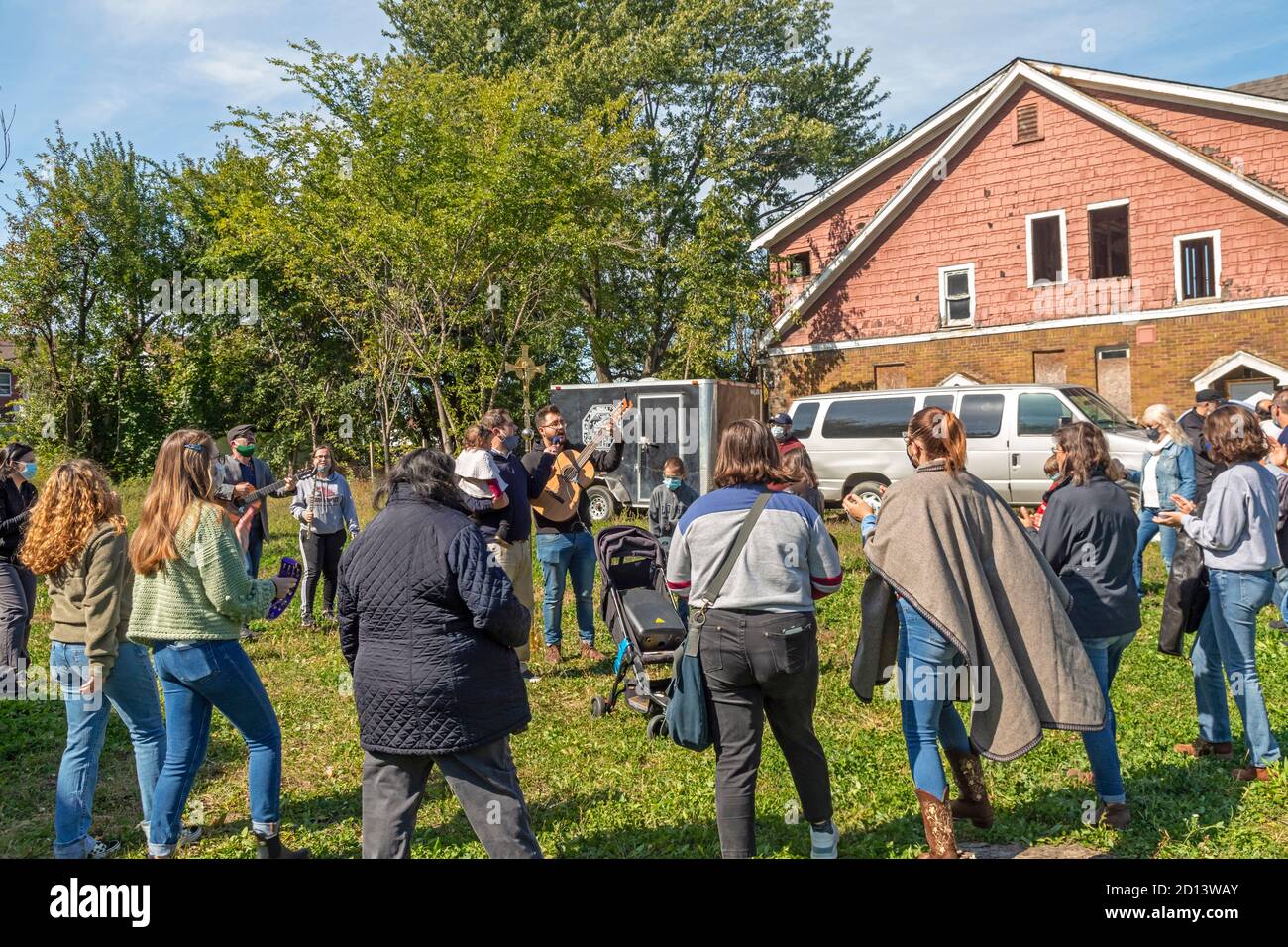 Detroit, Michigan - Missionaries with the Neocatechumenal Way lead a ...