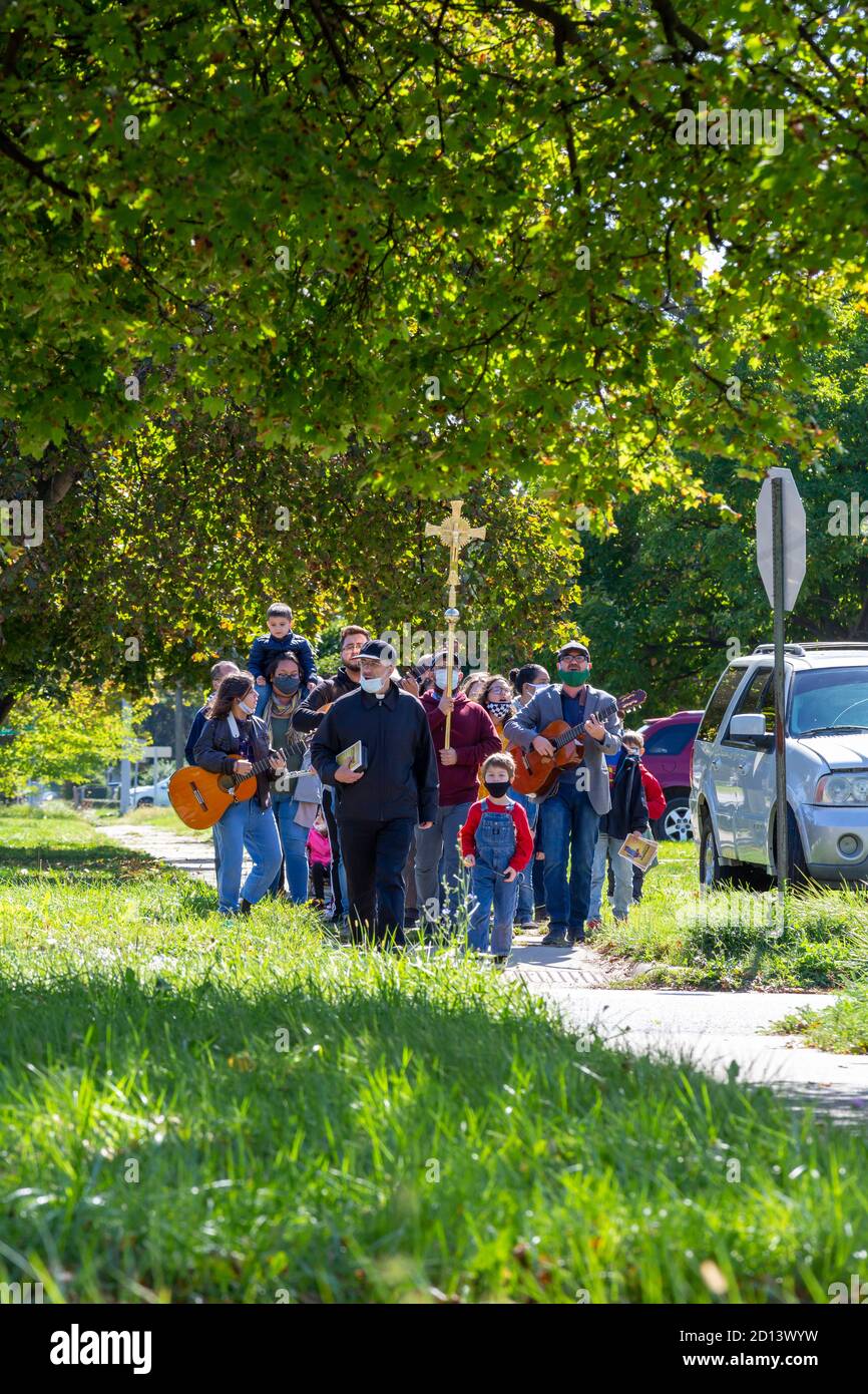 Detroit, Michigan - Missionaries with the Neocatechumenal Way lead a ...