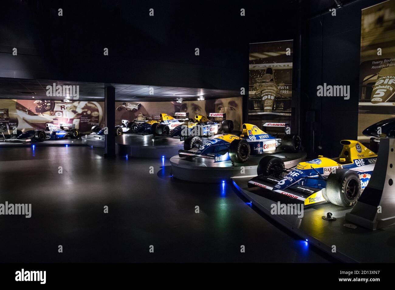 Williams f1 grove hi-res stock photography and images - Alamy