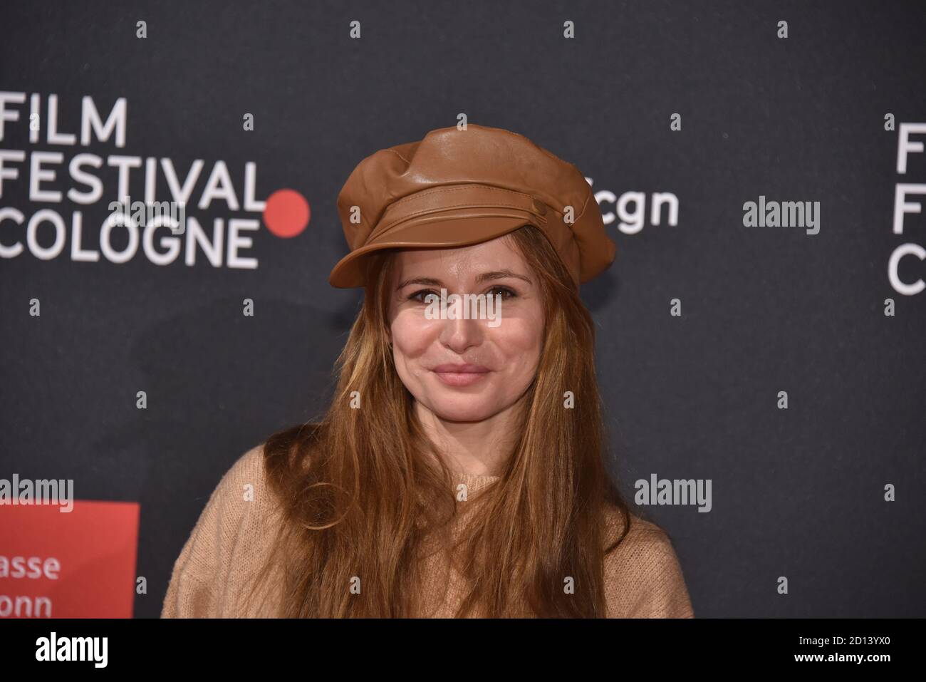 Cologne, Germany. 04th Oct, 2020. The actress Josefine Preuß comes to ...