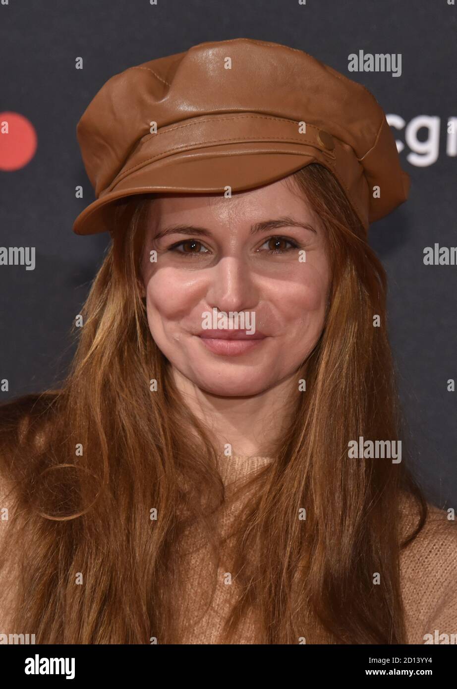 Cologne, Germany. 04th Oct, 2020. The actress Josefine Preuß comes to ...