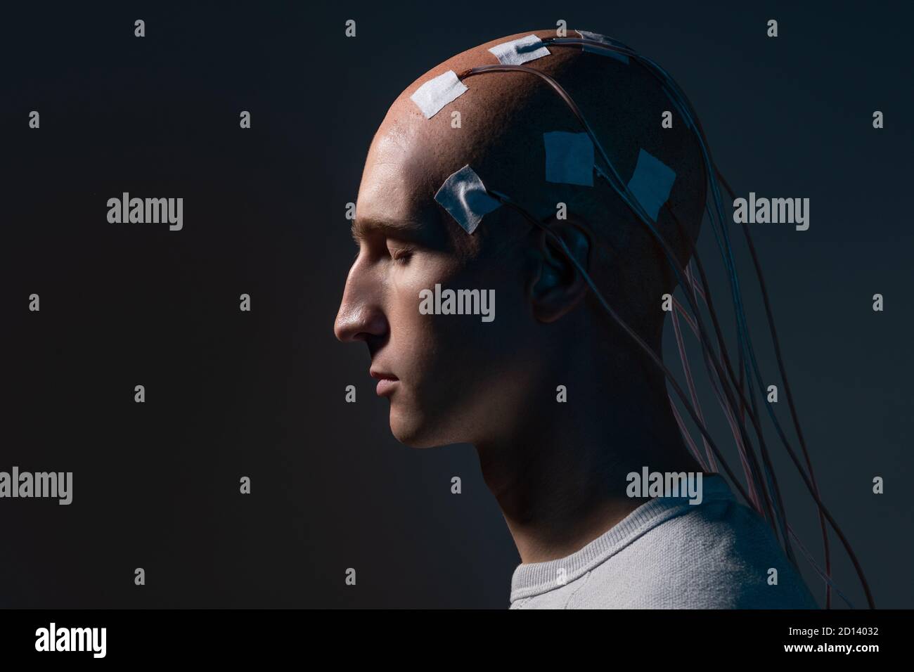 Neurointerface hi-res stock photography and images - Alamy