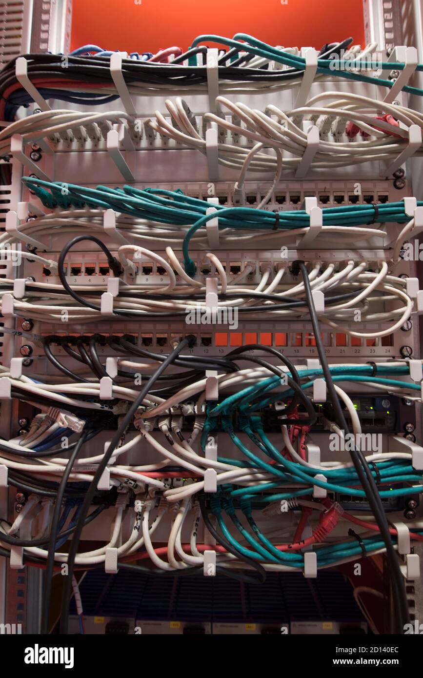 computer network and worldwide online connection in the digital age ...