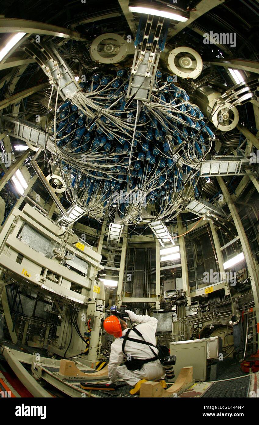 Control rods reactor hi-res stock photography and images - Alamy