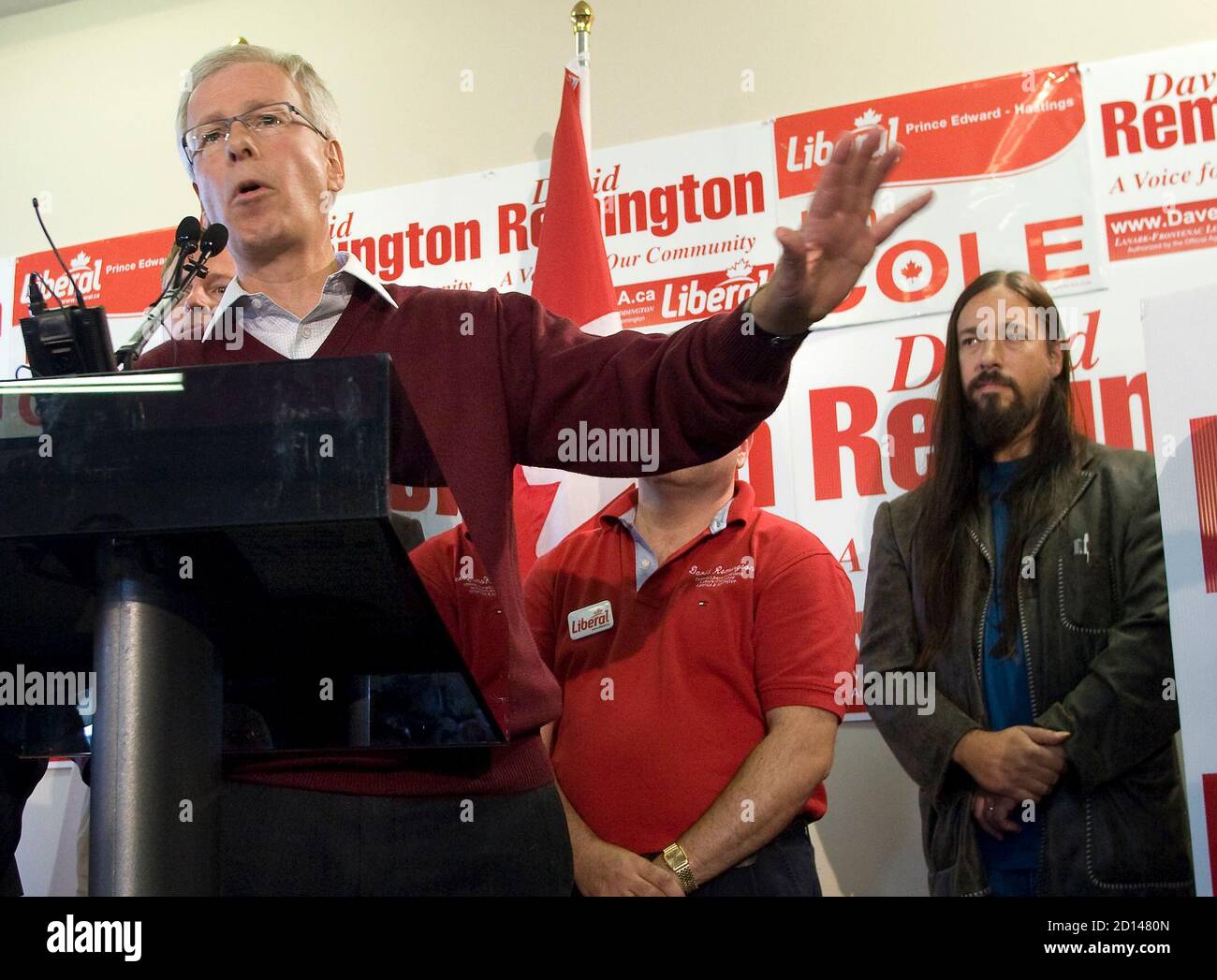 Guitarist rob baker hi-res stock photography and images - Alamy