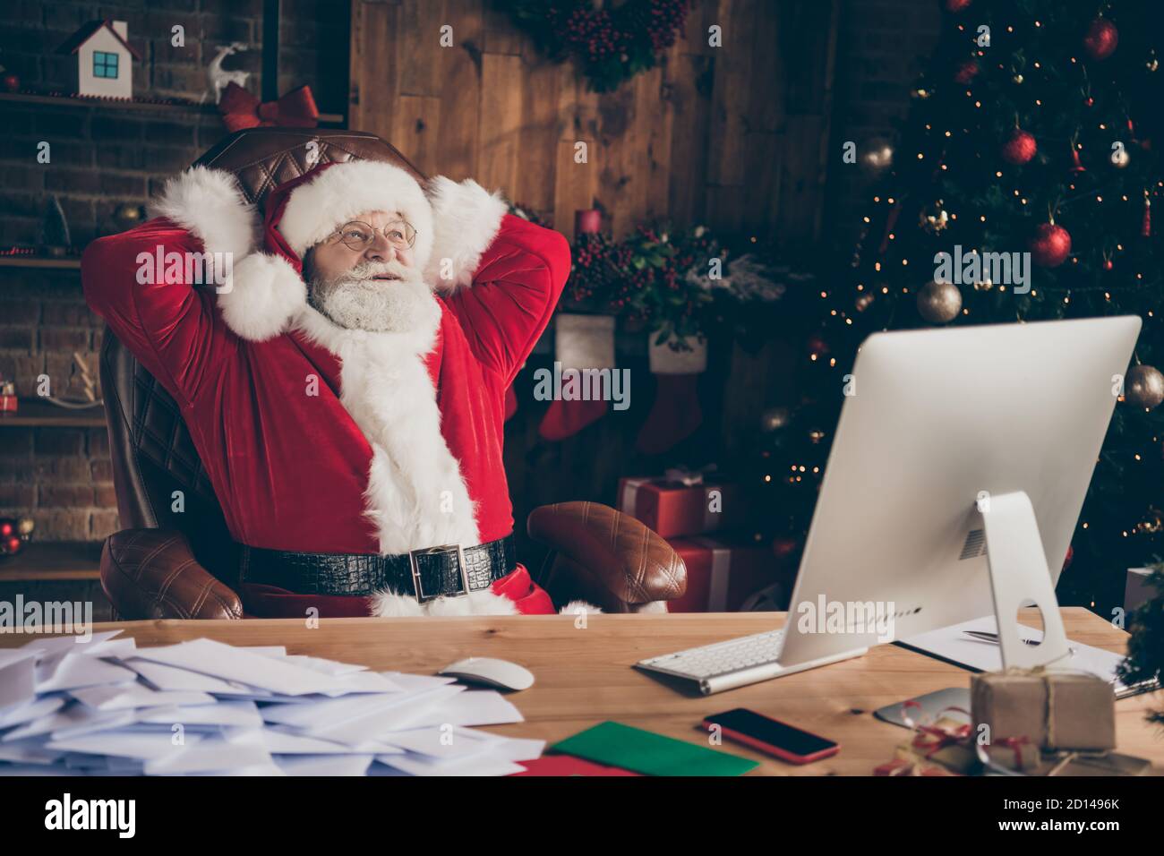 Stretch x mas hi-res stock photography and images - Alamy