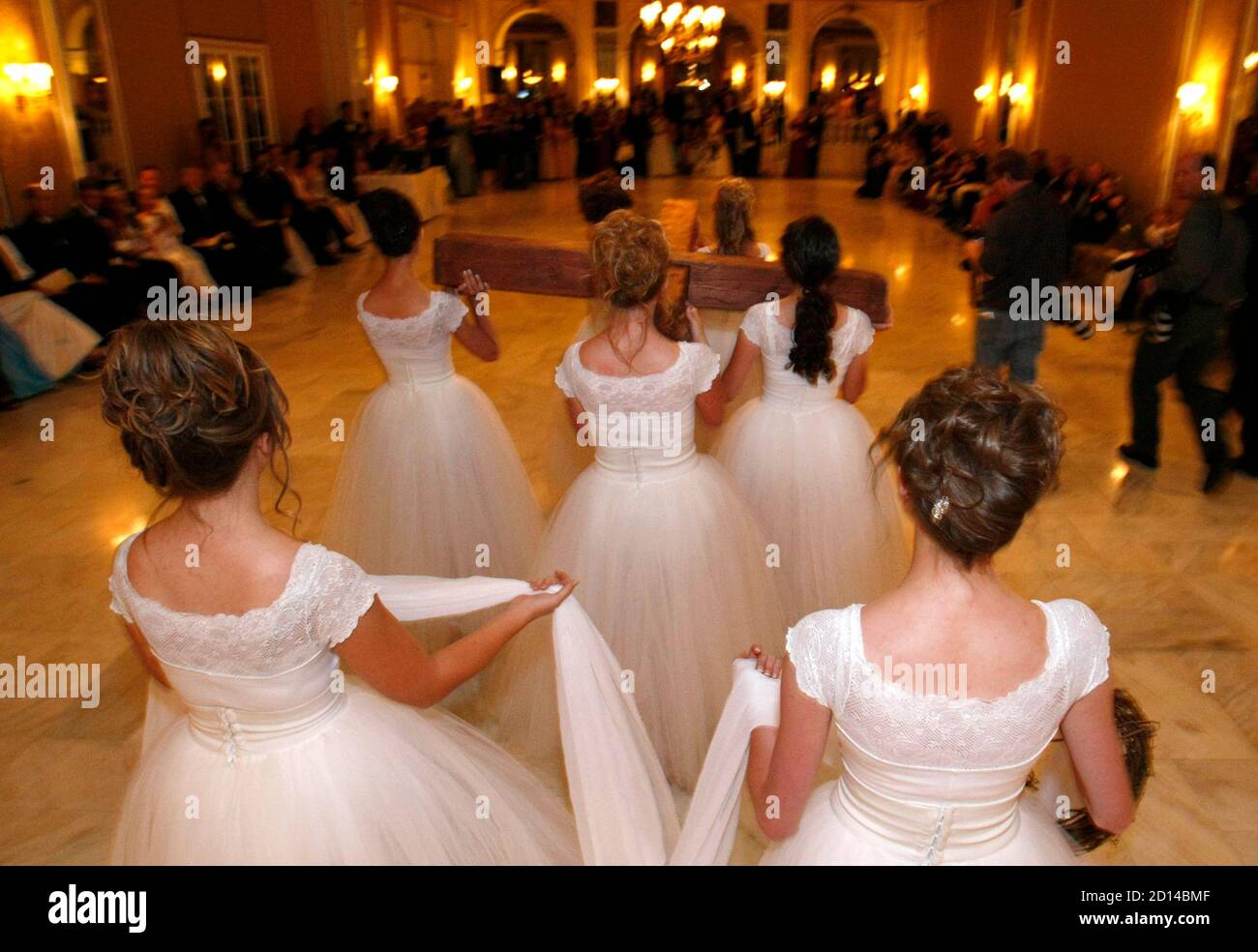 Father daughter purity ball hi-res stock photography and images - Alamy