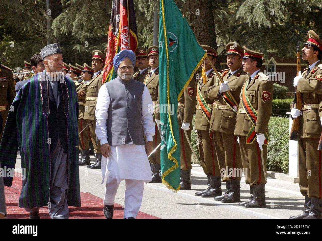 Kabul afghanistan 1990s hi-res stock photography and images - Alamy