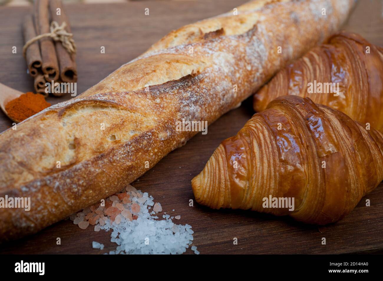 French fresh croissants and artisan baguette tradition Stock Photo - Alamy