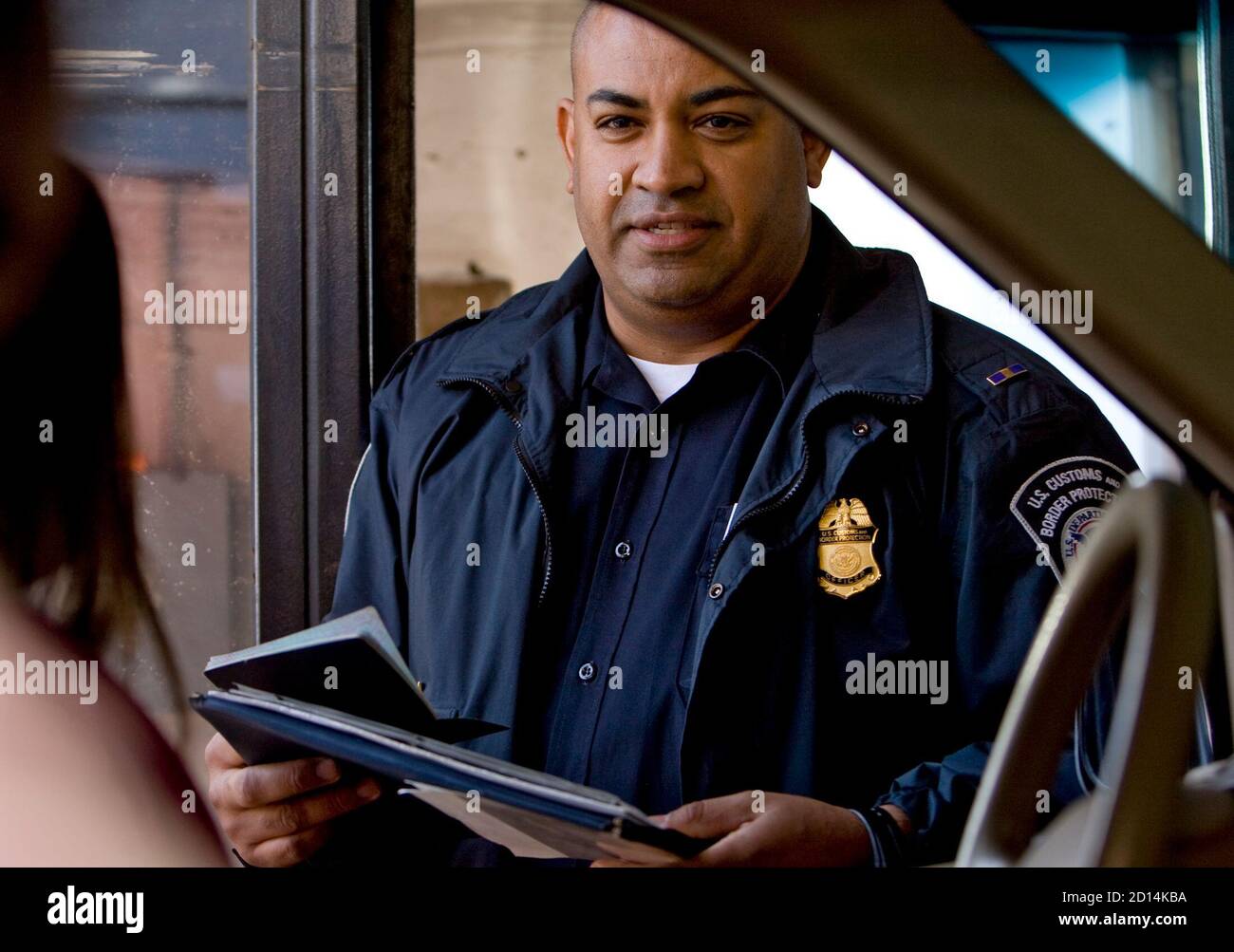 Customs officer canadian border hi-res stock photography and images - Alamy