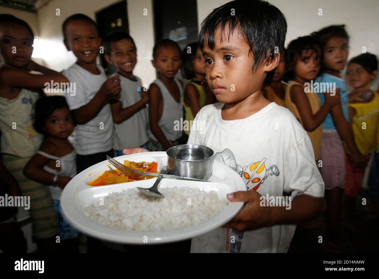 Philippines slum church hi-res stock photography and images - Alamy