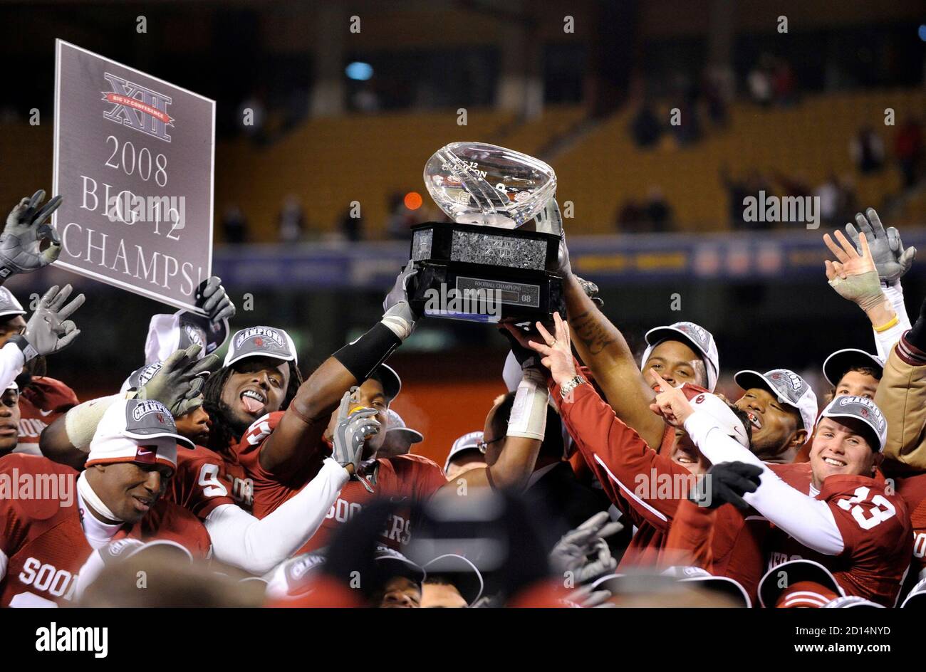 Kansas basketball championship trophy hi-res stock photography and ...