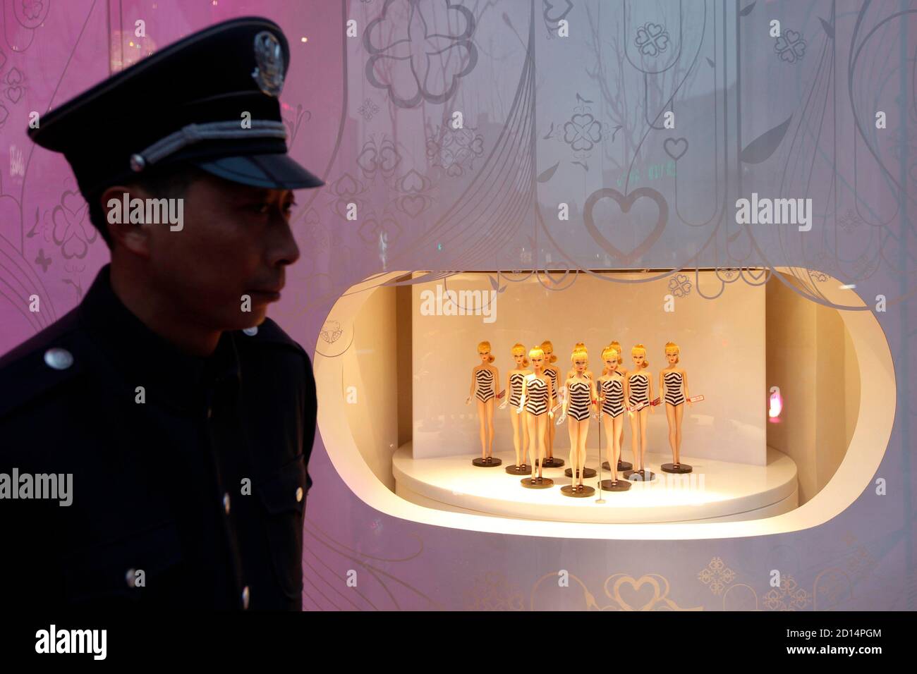 Human barbie doll hi-res stock photography and images - Alamy