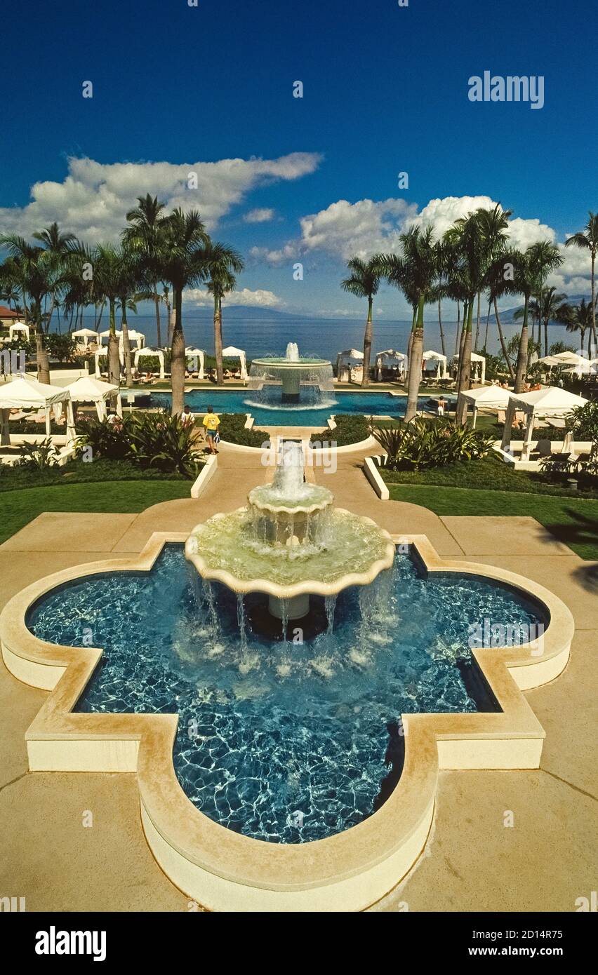 The Four Seasons is a 5-star luxury beach resort overlooking the North ...