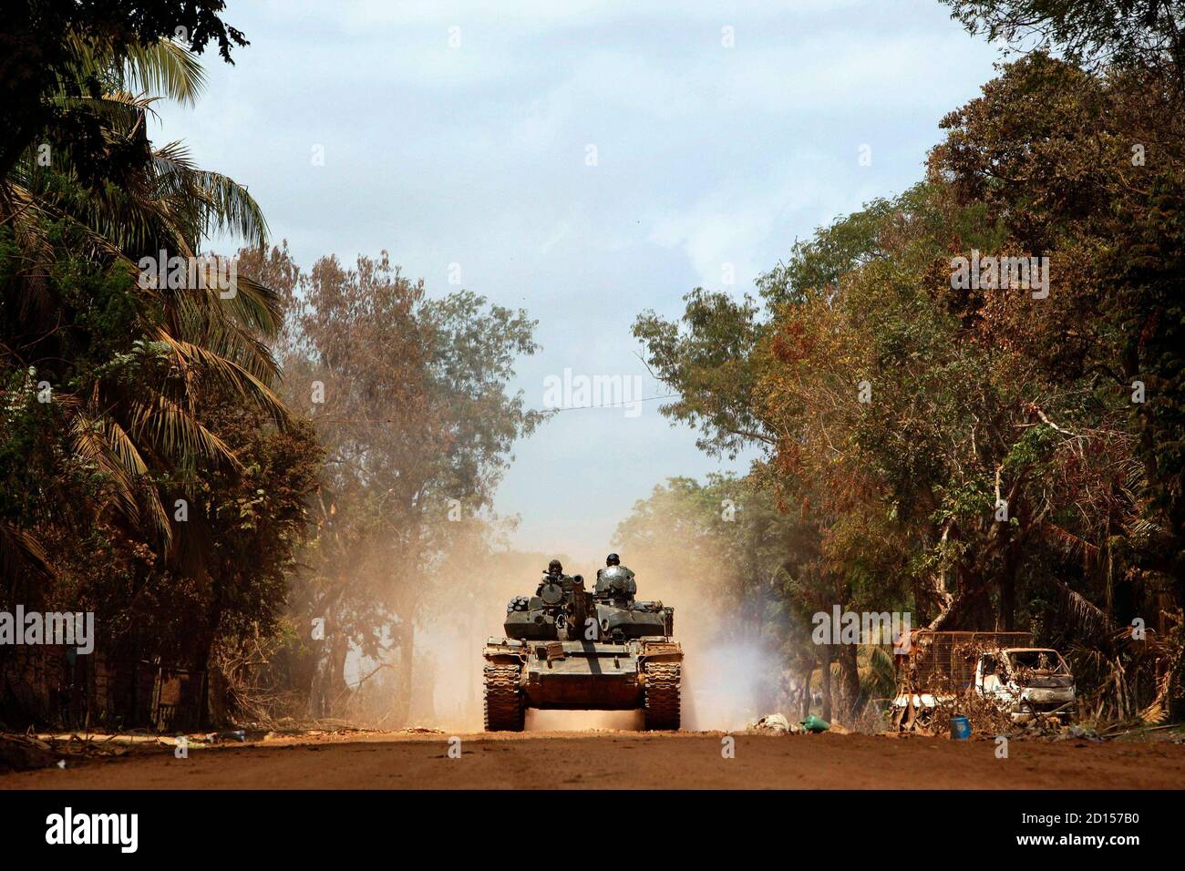 Sri lanka civil war 2009 hi-res stock photography and images - Alamy