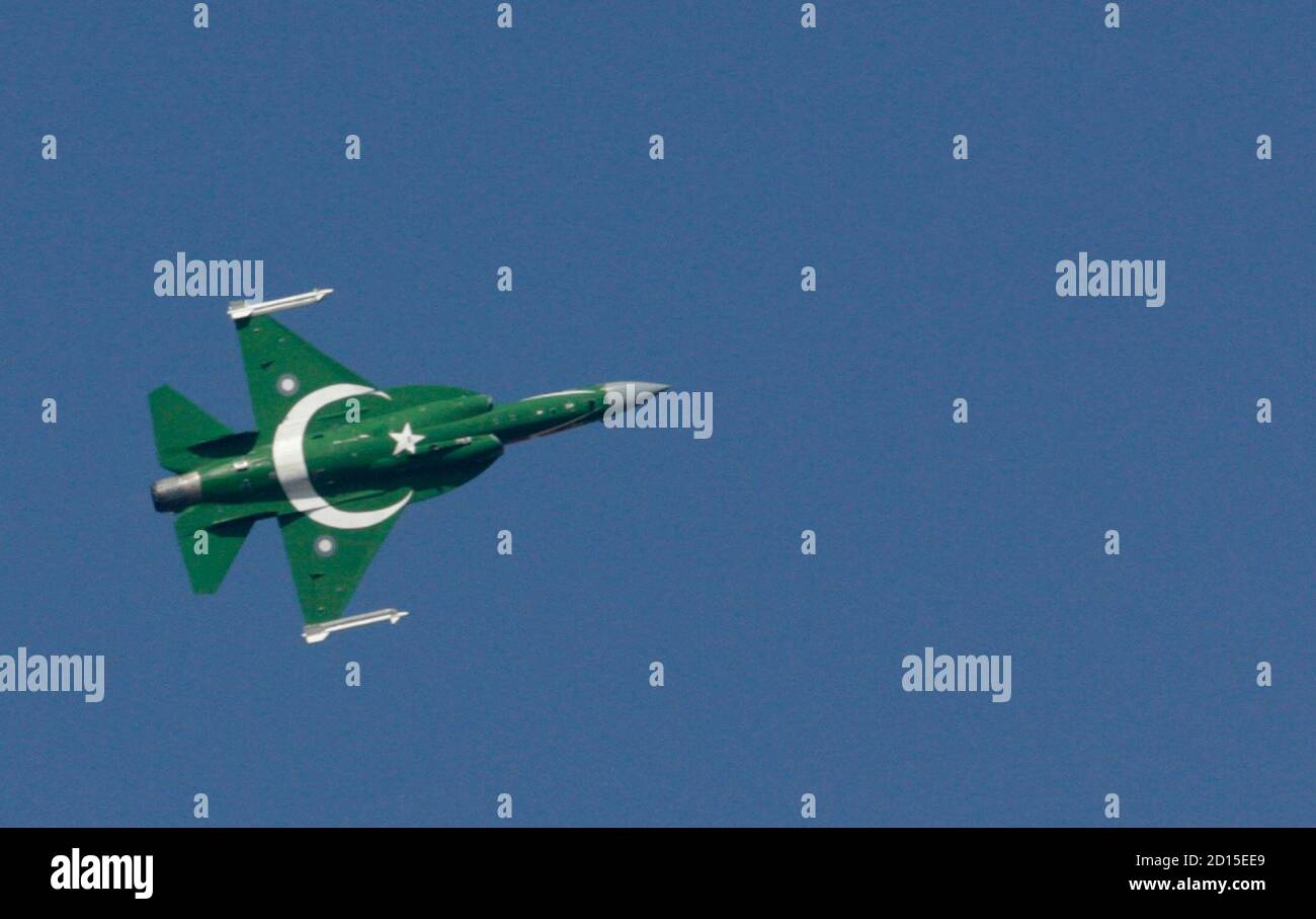 Pakistan National Day Parade High Resolution Stock Photography and ...