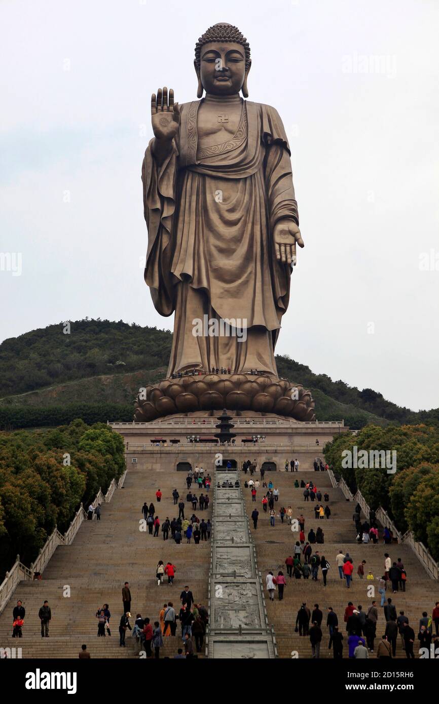 Lingshan giant buddha hi-res stock photography and images - Alamy