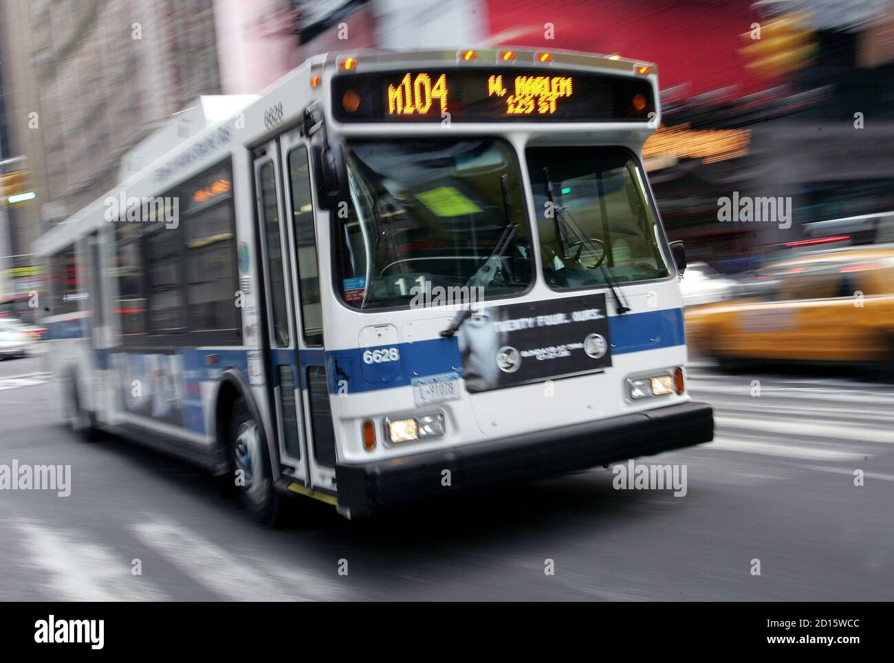 Mta personnel hi-res stock photography and images - Alamy