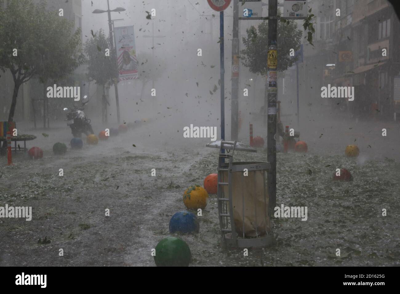 close up falling rain drops. blurred background Stock Photo - Alamy