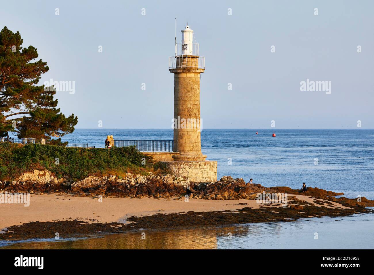 France, Finist?re, Benodet, Le Coq lighthouse along the Odet River ...