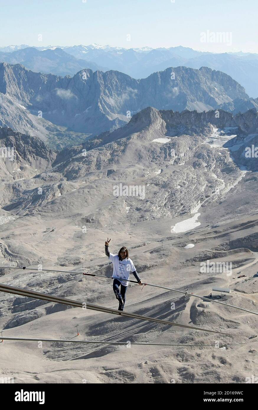Highest ropeway in the world hi-res stock photography and images - Alamy