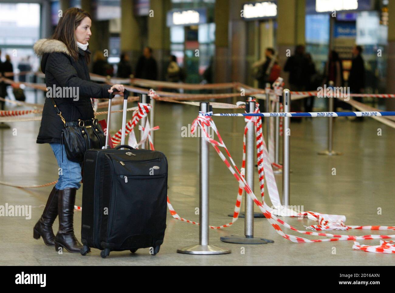 Empty station barriers hi-res stock photography and images - Alamy