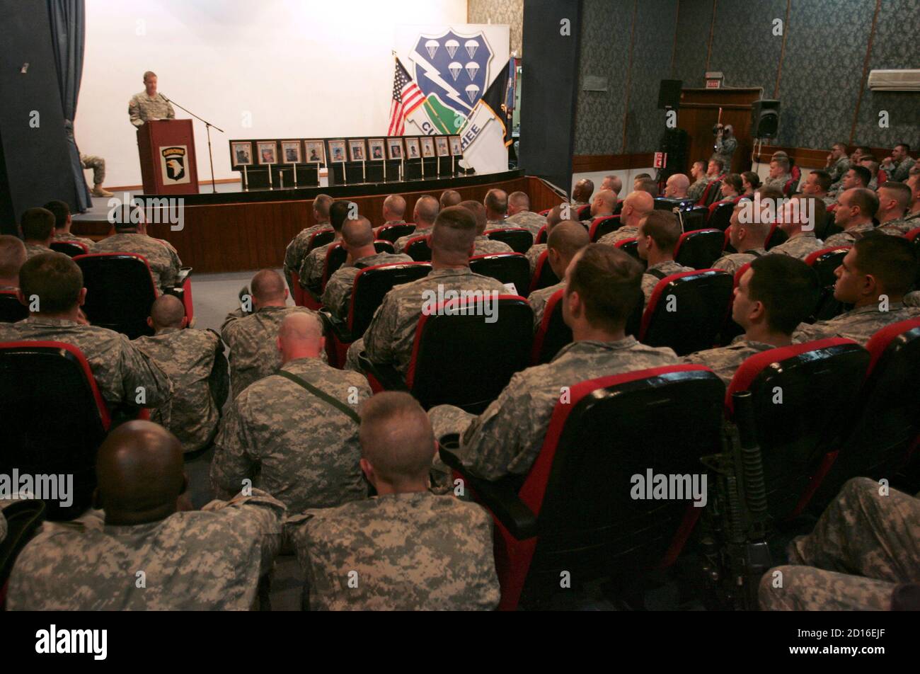 506th infantry regiment hi-res stock photography and images - Alamy