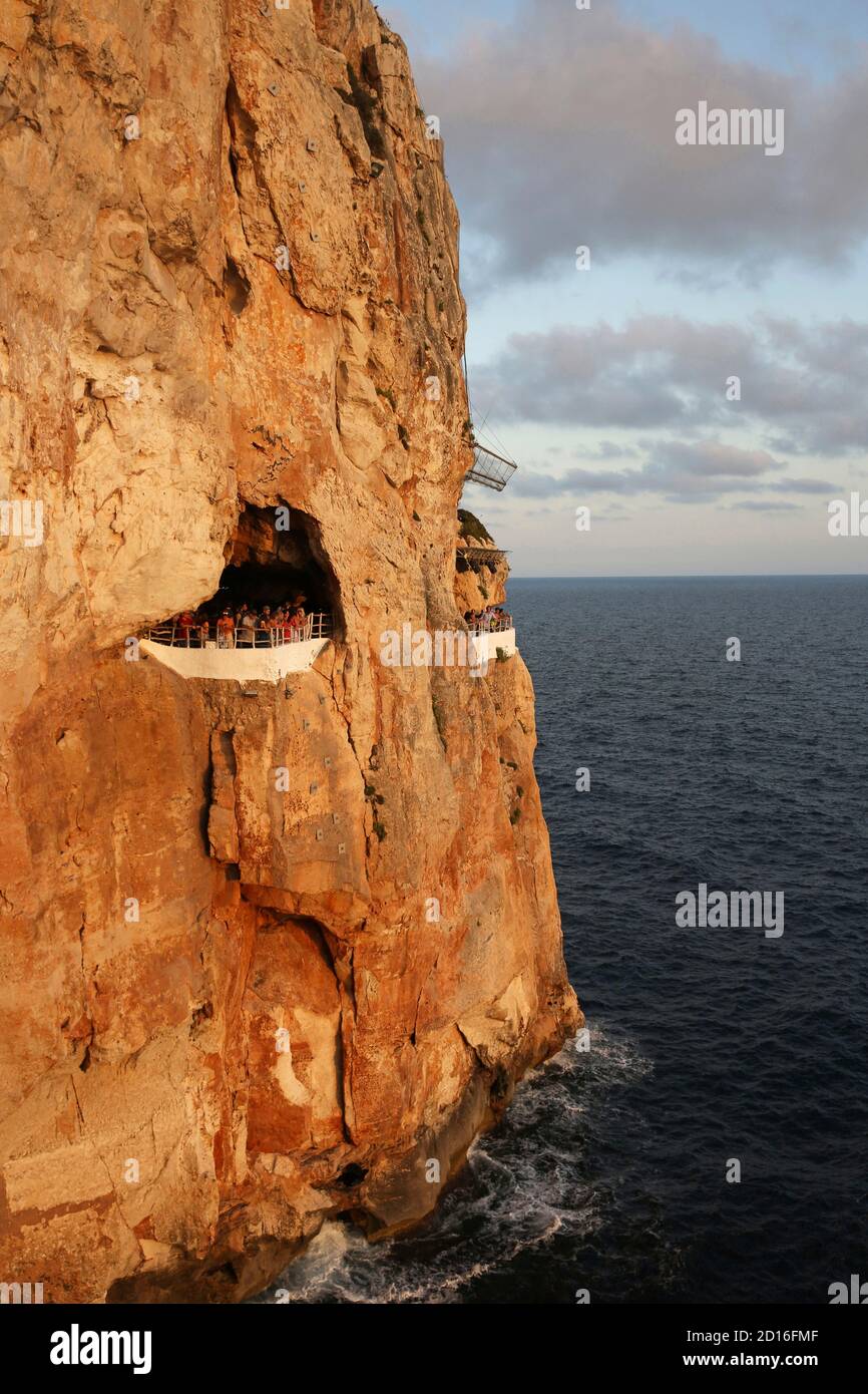Spain, Balearic islands, Minorca, cala Macarelleta, bar Cova d'en Xoroi ...