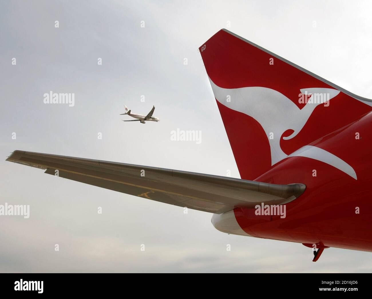 Kangaroo logo on plane hi-res stock photography and images - Alamy