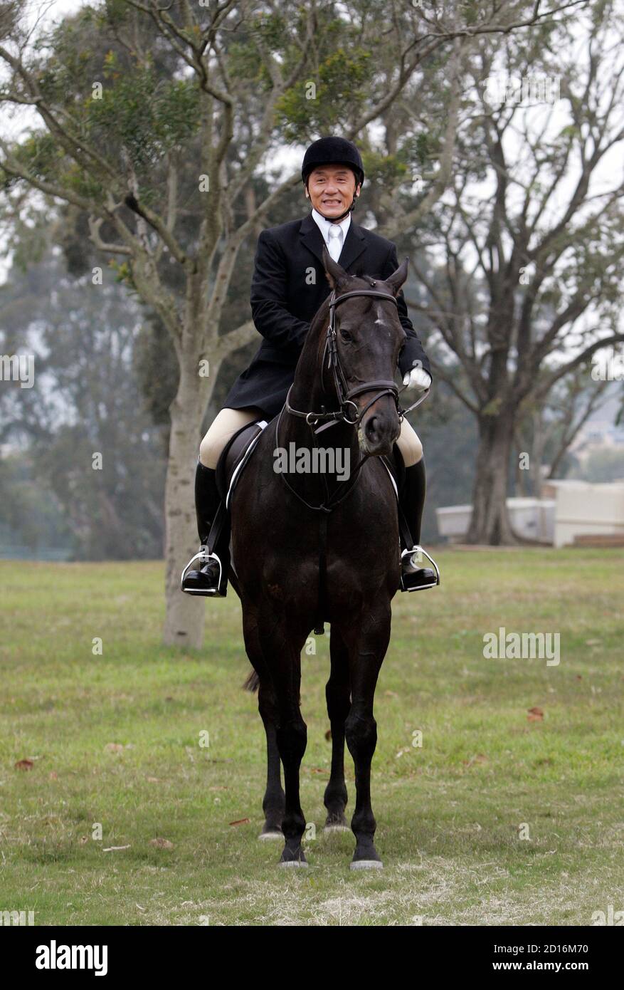 Movie star advertisement asia hi-res stock photography and images - Alamy