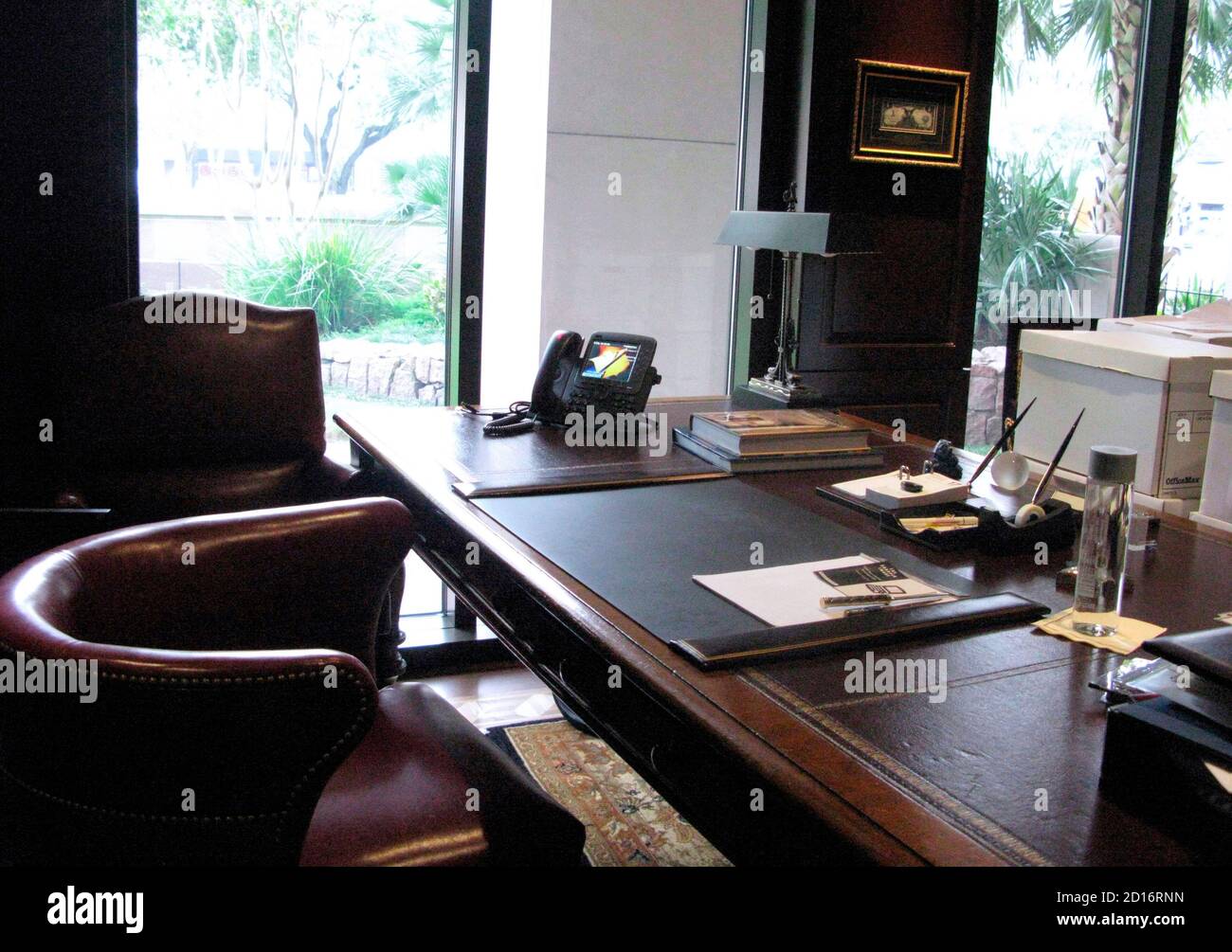 Allen walls hi-res stock photography and images - Alamy