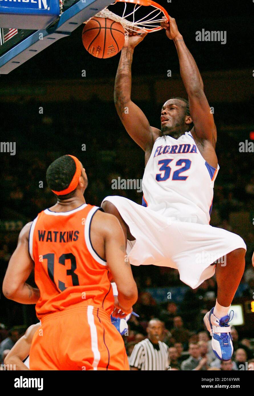 Coaches vs cancer hi-res stock photography and images - Alamy