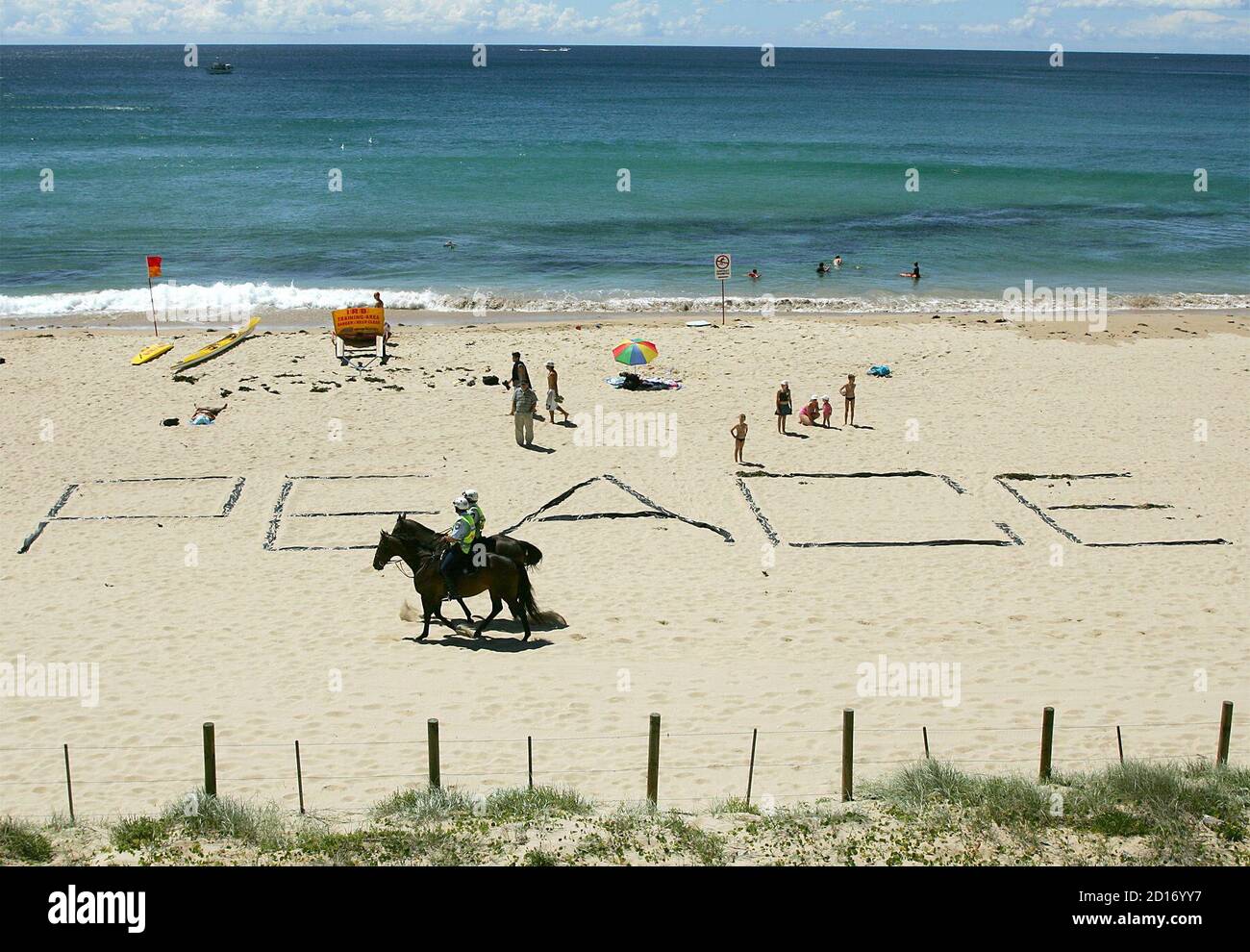 North cronulla beach hi-res stock photography and images - Alamy
