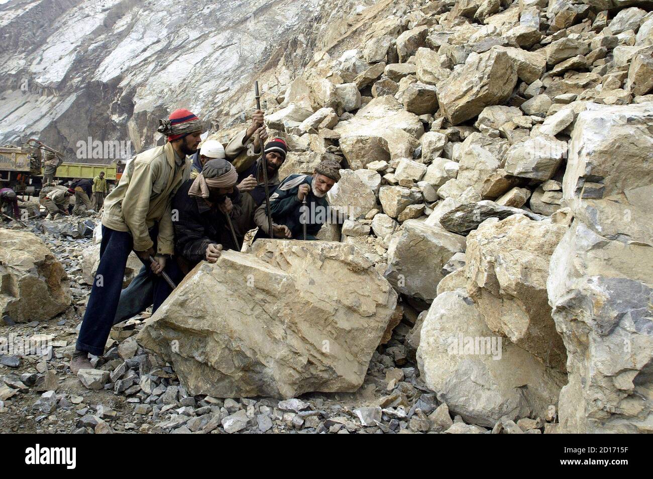 India stones quarries hi-res stock photography and images - Alamy