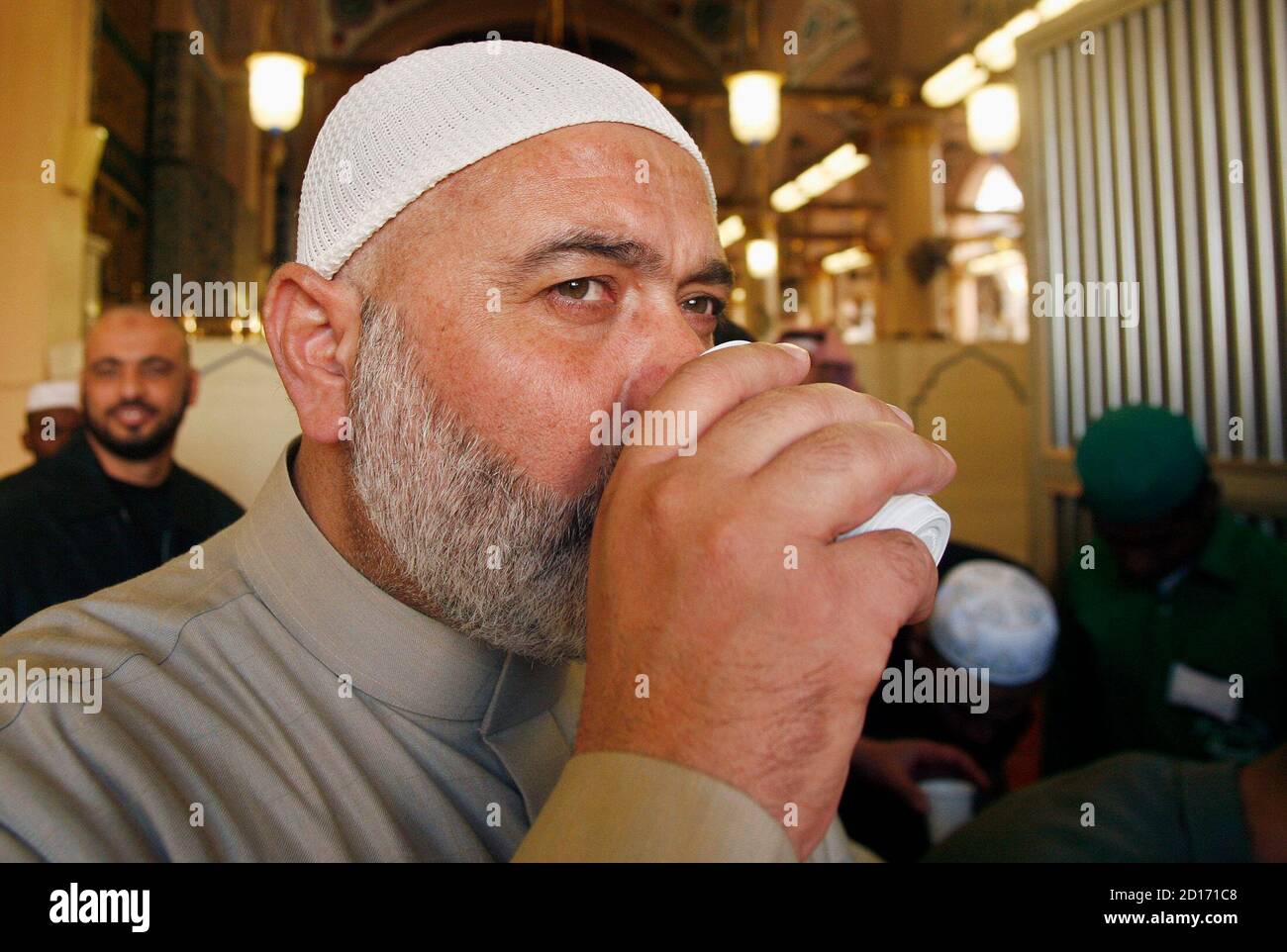 Zamzam water hi-res stock photography and images - Alamy