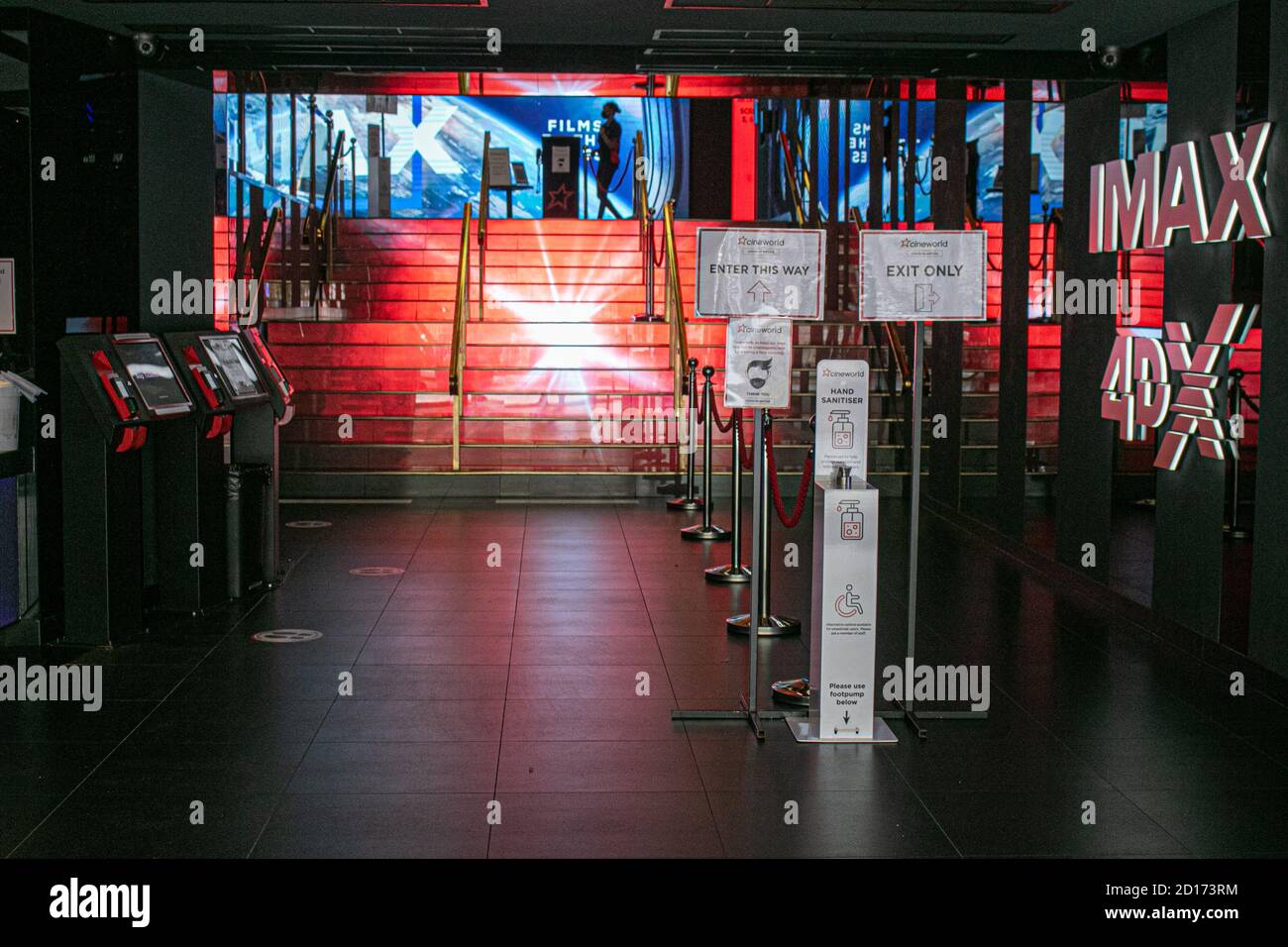 Cineworld cinema london 2020 hi-res stock photography and images - Alamy