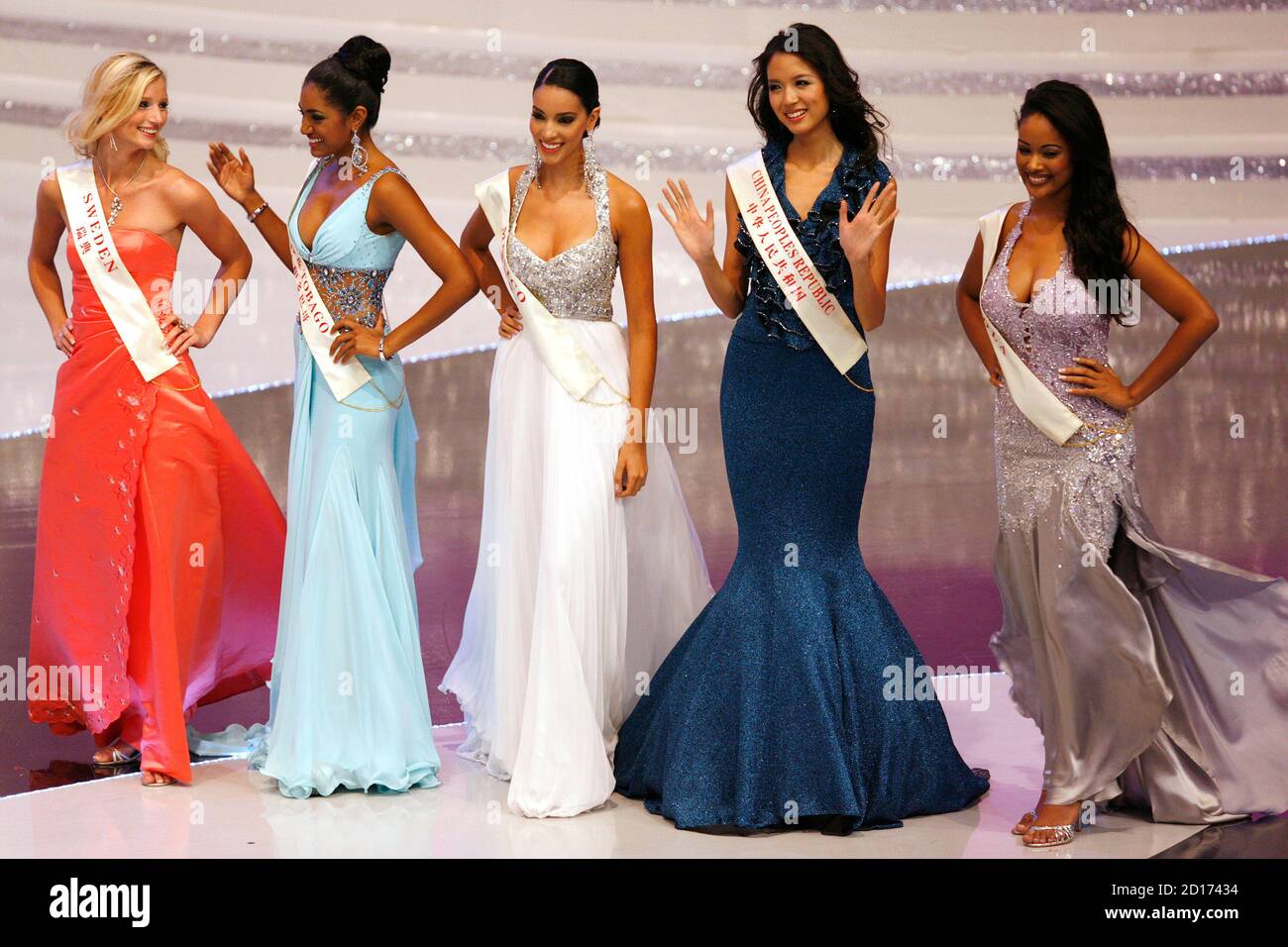 Angola and trinidad and tobago hi-res stock photography and images - Alamy