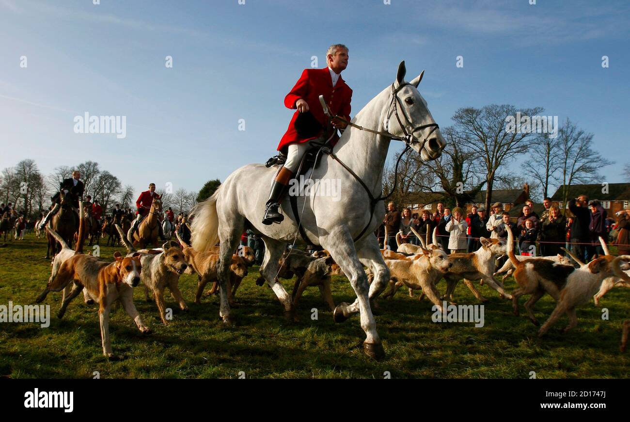 Bicester And Whaddon Hunt High Resolution Stock Photography and Images ...