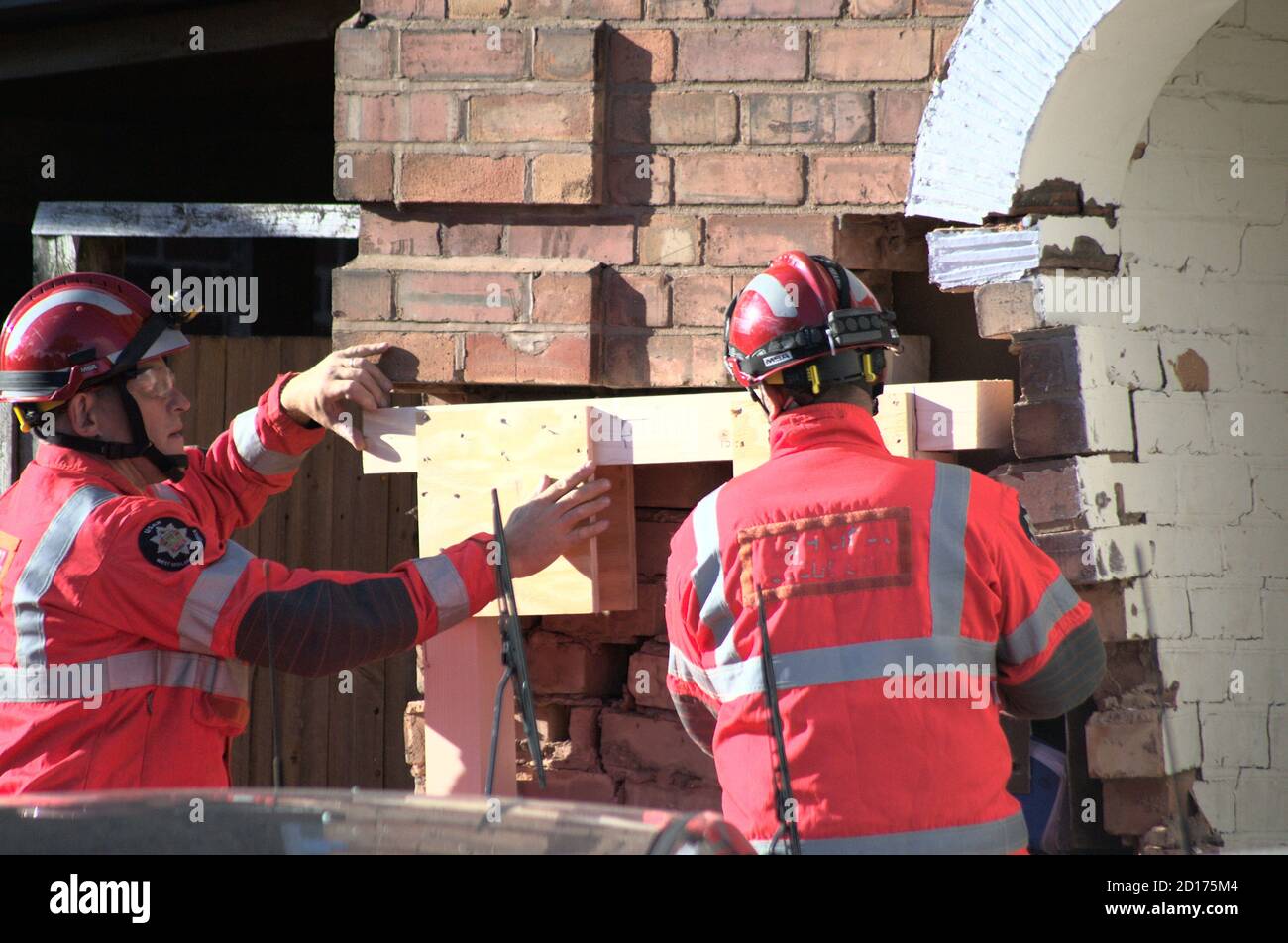 Technical rescue west midlands fire hi-res stock photography and images ...