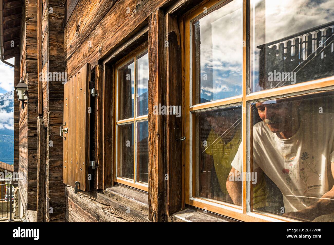 Traditional Valais Rye-Bread-Baking workshop in Goppenstein-Erschmatt ...